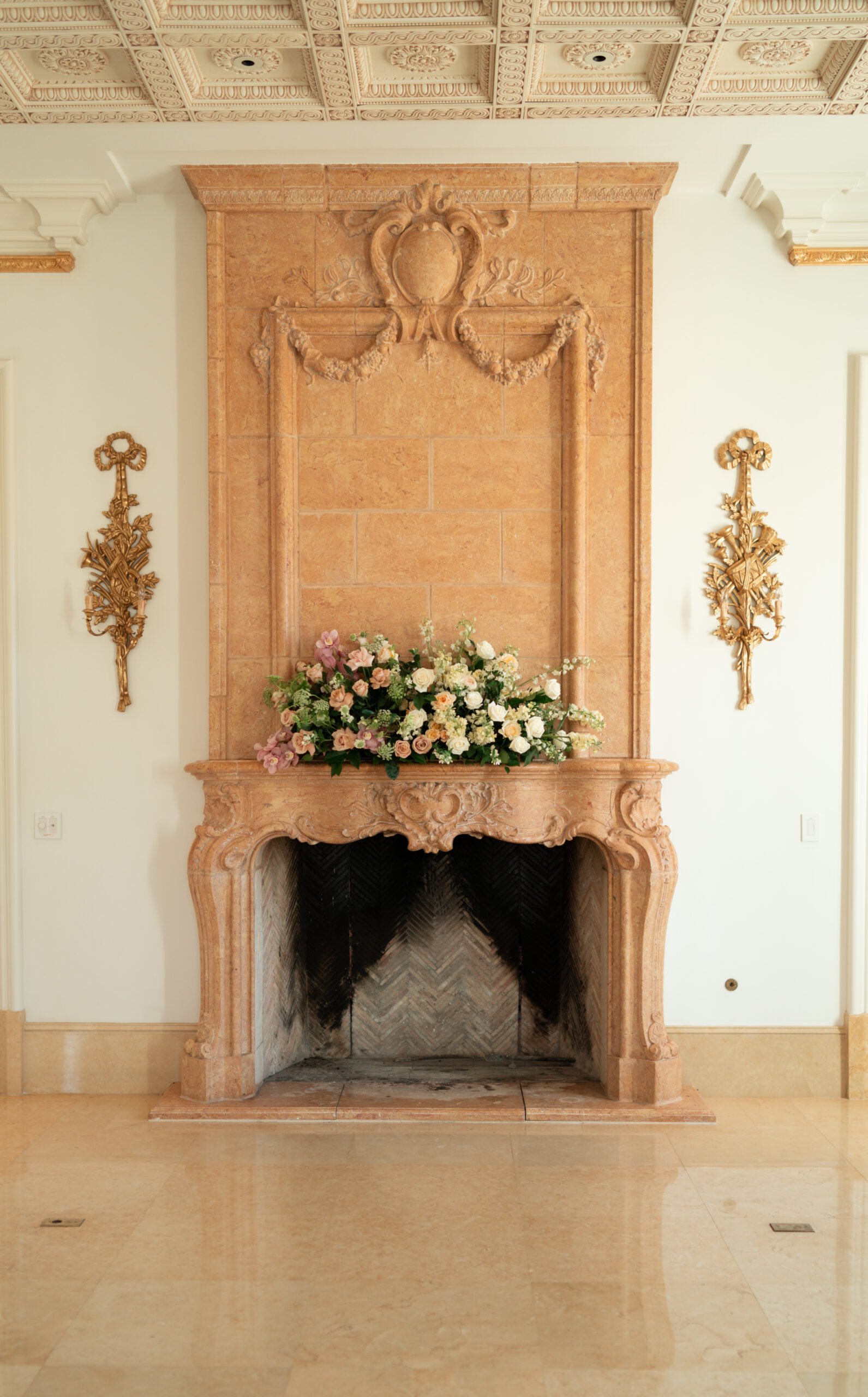 What you need to know about getting married at The Oxbow Estate ...