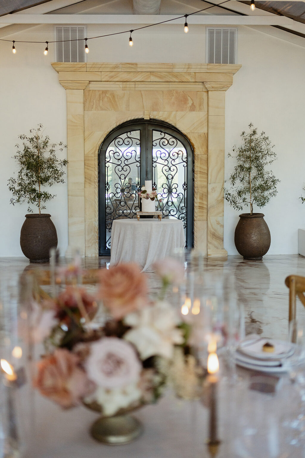 A Modern Garden Ceremony at The Greenhouse at Arrows Farm | North ...